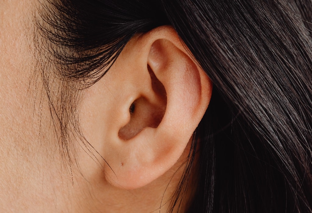 How To Clean Out Ears | Scope Around – ScopeAround